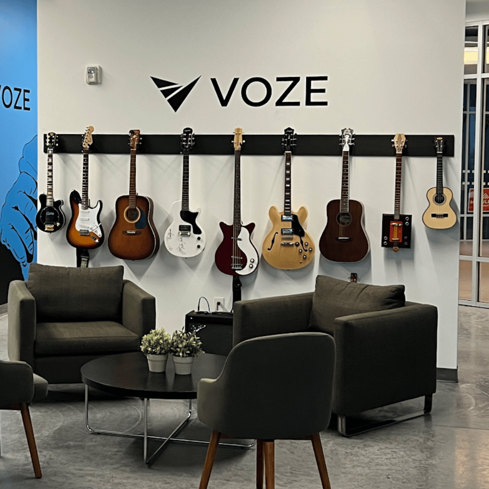 About Us | VOZE